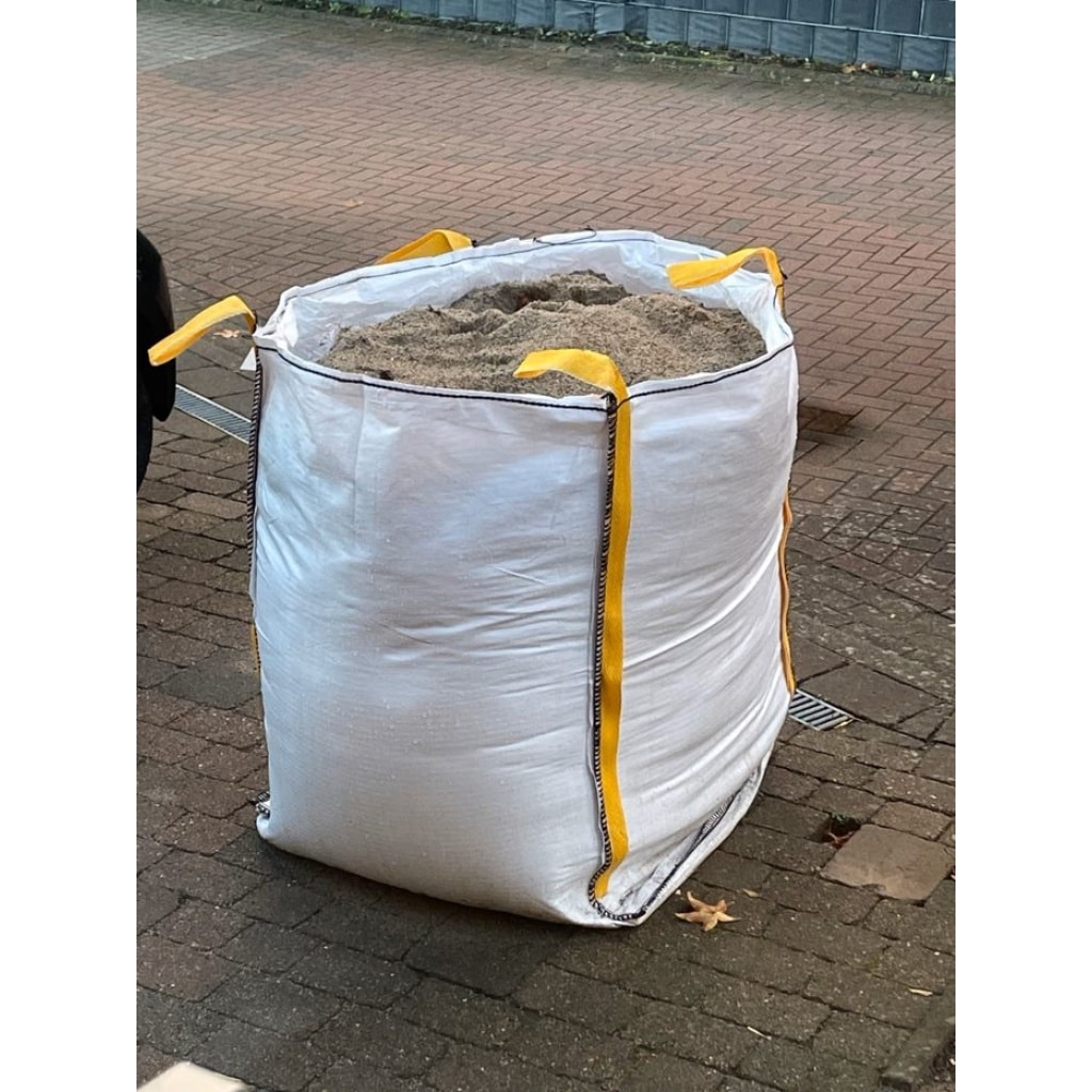 Standard Ton Bag 1m³- 1,500kg (90x90x110cm) - Big Bags Britain